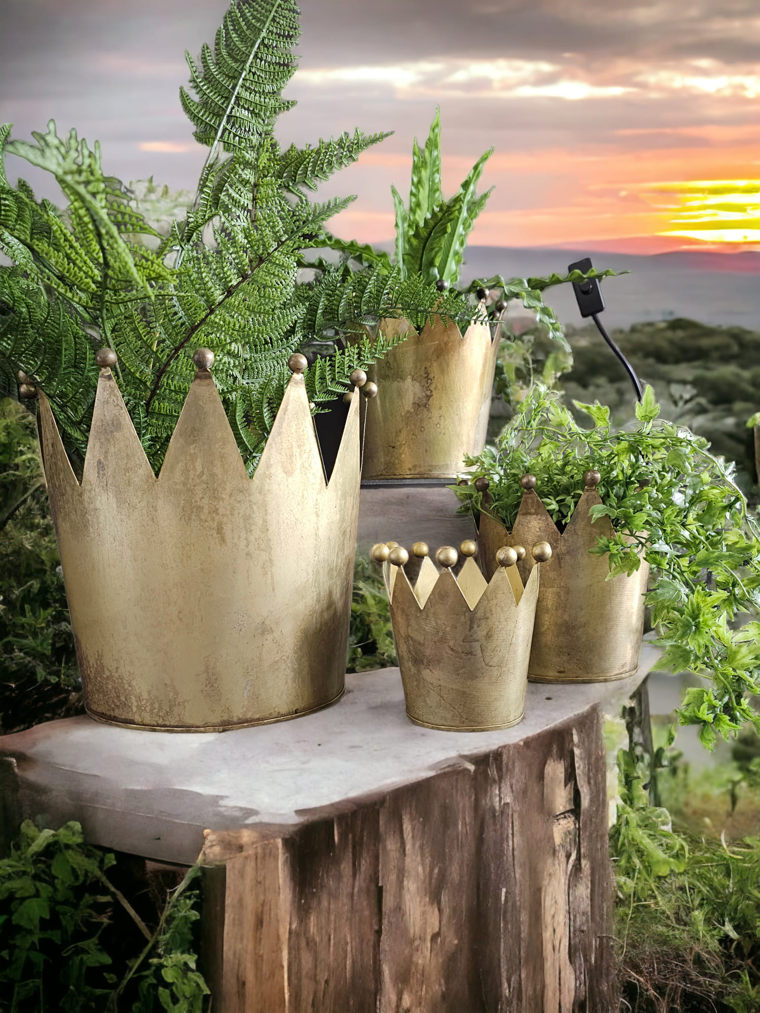 Set Of 5 Antique Gold Metal Crown Planters - Vintage Charm